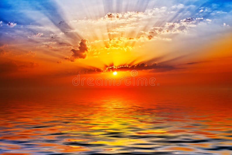 Salida del sol foto de archivo. Imagen de parpadeo, color - 1084720