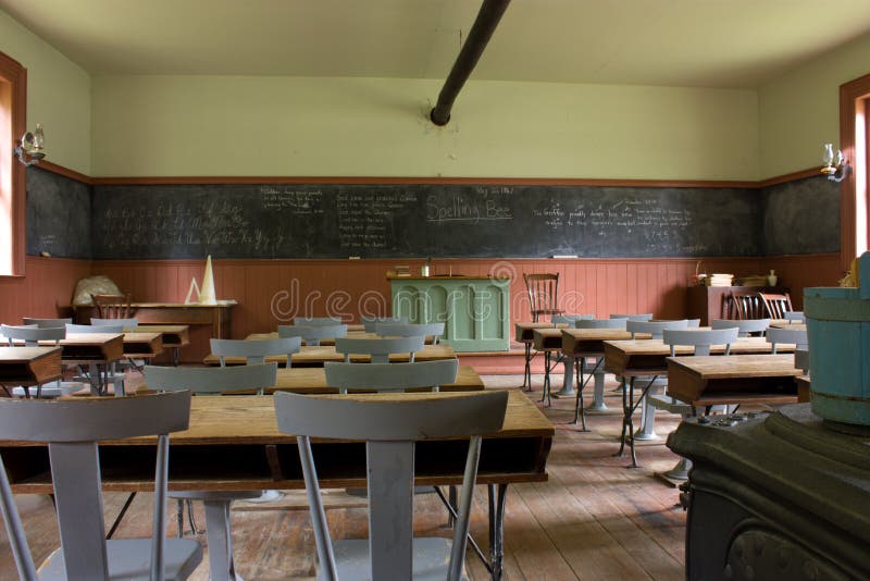 Salle de classe ancienne image stock. Image du apprendre - 21853165