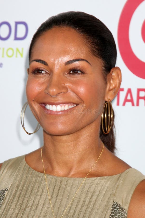 Salli Richardson-Whitfield editorial photo. Image of angeles - 26490676