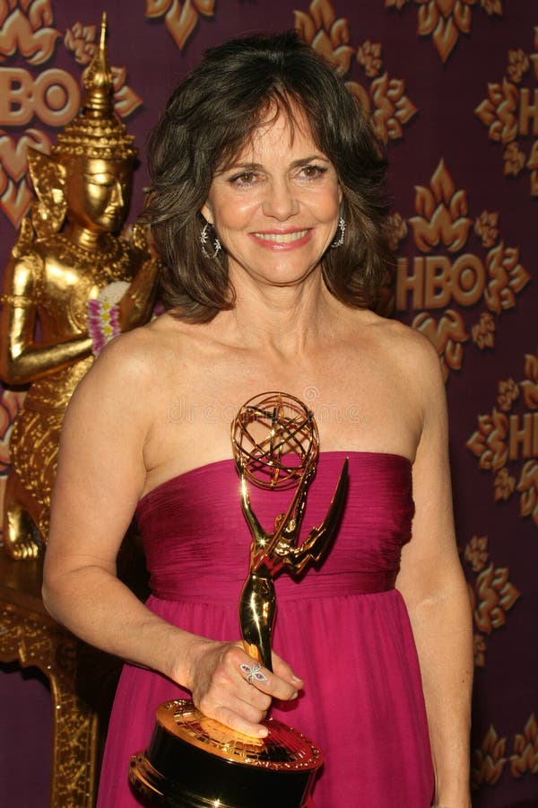 Sally Field editorial photography. Image of city, stands - 35110557