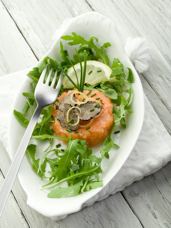 Salmon Tartare with Wonton Chips Stock Photo - Image of smith, plate ...