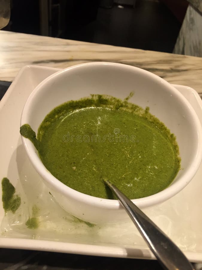 Salsa picante verde imagen de archivo. Imagen de salsa - 61205425