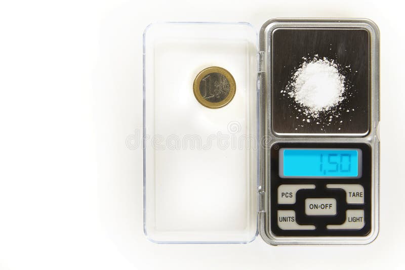 Sodium Chloride - Kitchen Salt - 1,5 Grams on Scale with Euro Coin for ...