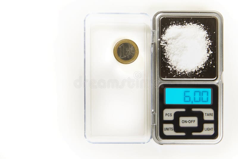 Sodium Chloride - Kitchen Salt - 6 Grams on Scale with Euro Coin for ...