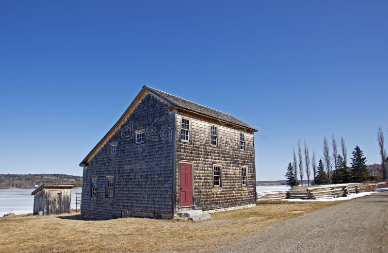 Salt Box Architecture stock photo. Image of picturesque - 13678094