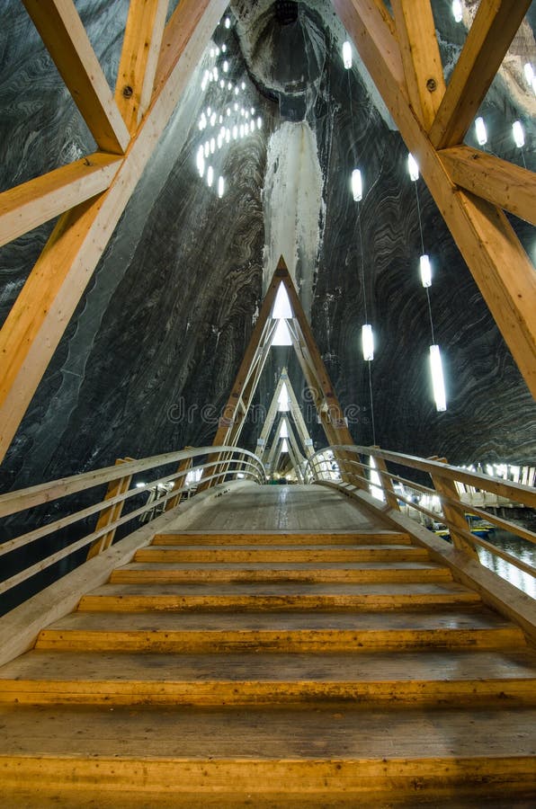 Salt extraction Turda stock image. Image of deposit, romania - 35083083
