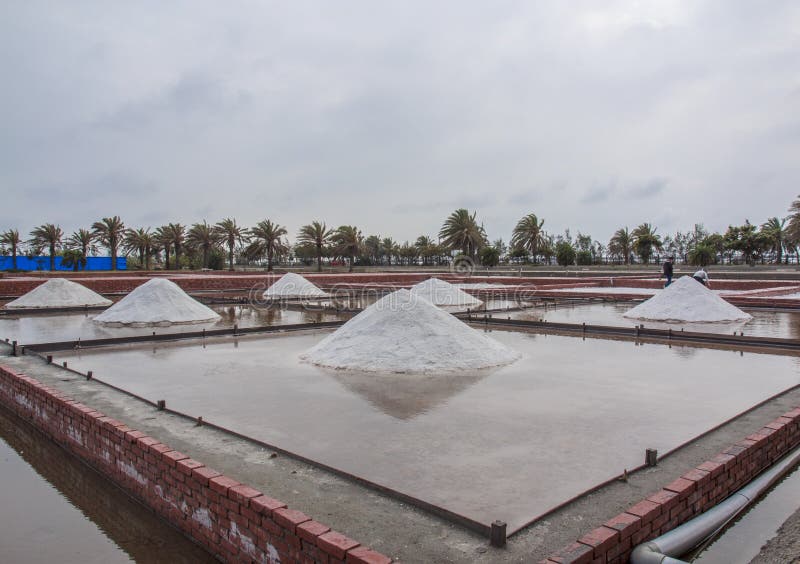 Salt Pan in Qigu Salt Mountain, Taiwan Editorial Stock Photo - Image of ...