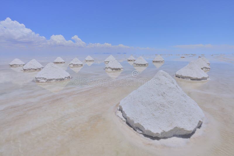 Salt Pyramids at Uyuni Bolivia Stock Image - Image of pyramid, popular ...