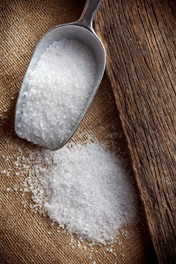 Salt in scoop stock image. Image of crystals, cook, flavor - 30965079