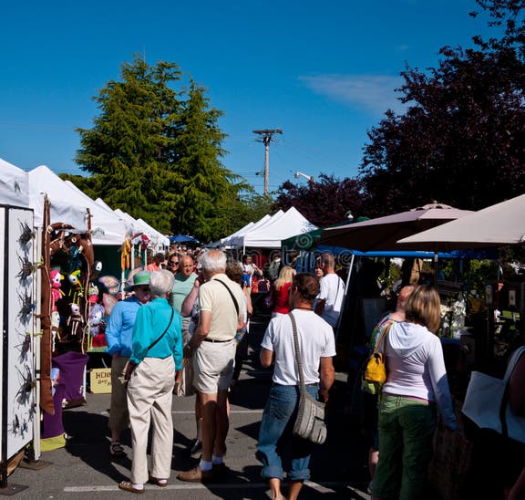 Salt Spring Market editorial image. Image of vacation - 15092675