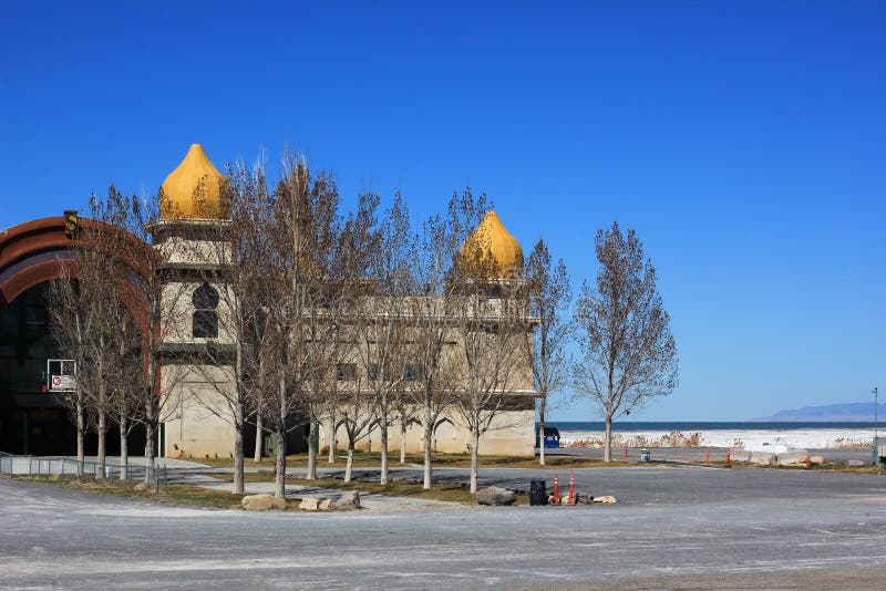 Saltair Resort on the Great Salt Lake Stock Image - Image of lake ...