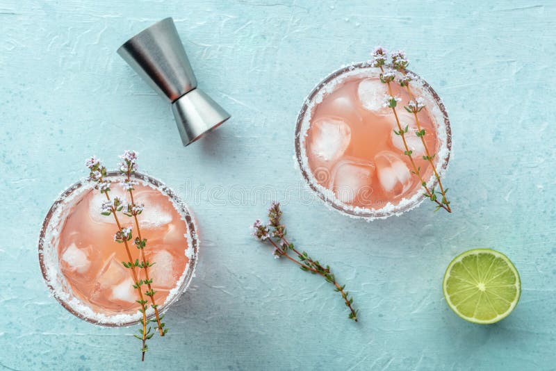 Salty Dog Cocktail with Fresh Grapefruit Juice, Lime Juice, and Thyme ...