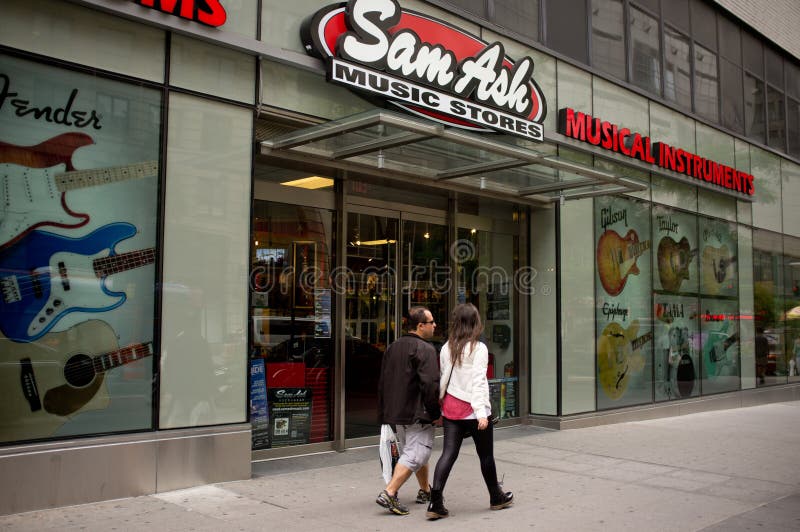 Sam Ash Music Stores Storefront Redaktionell Arkivbild - Bild av ...