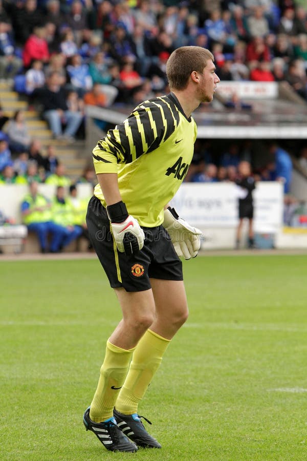 Sam Johnstone editorial stock photo. Image of yello, football - 20802383