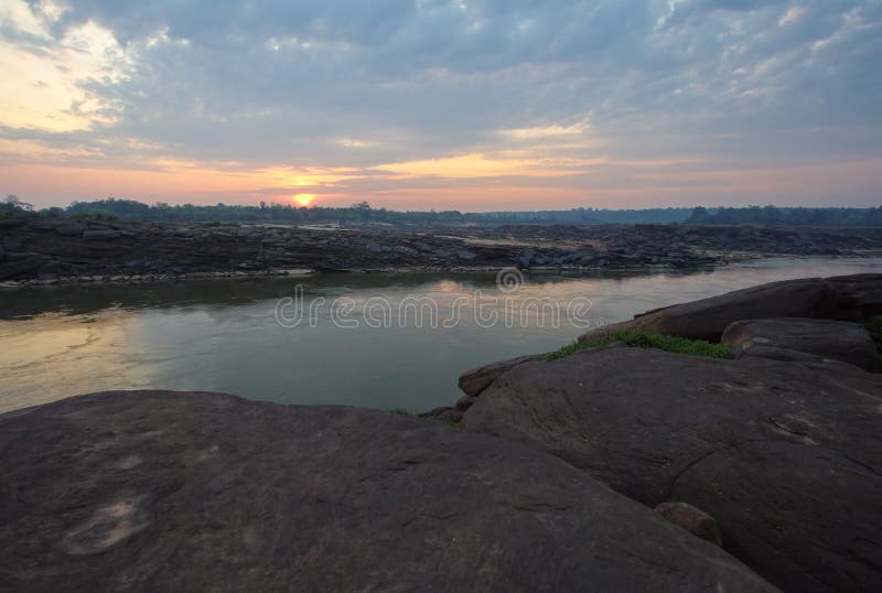 Sam-Pan-Bok Grand Canyon stock photo. Image of sampanbok - 42216818