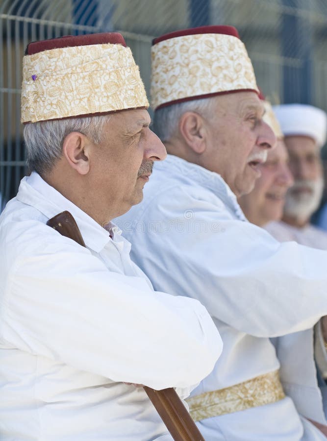 Samaritan Passover Sacrifice Editorial Photo - Image of jewish, ancient ...