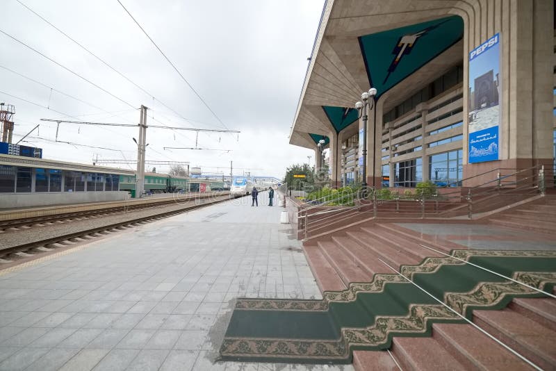 Samarkand Train Station, Samarkand, Uzbekistan Editorial Photo - Image ...