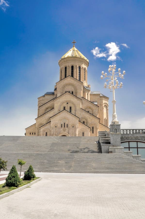 Sameba Cathedral in Tbilisi Stock Image - Image of piscturesque, trees ...