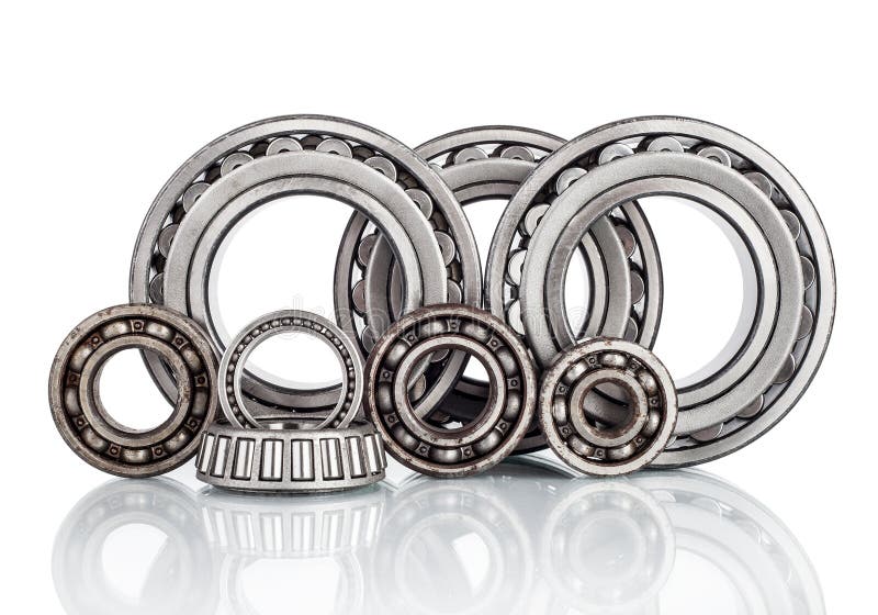 Twee Rollagers Voor De Auto Stock Foto - Image of metaal, twee: 23738594