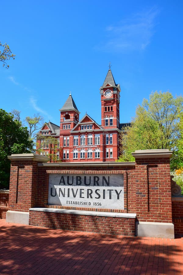 Samford Hall at Auburn University Editorial Photography - Image of ...