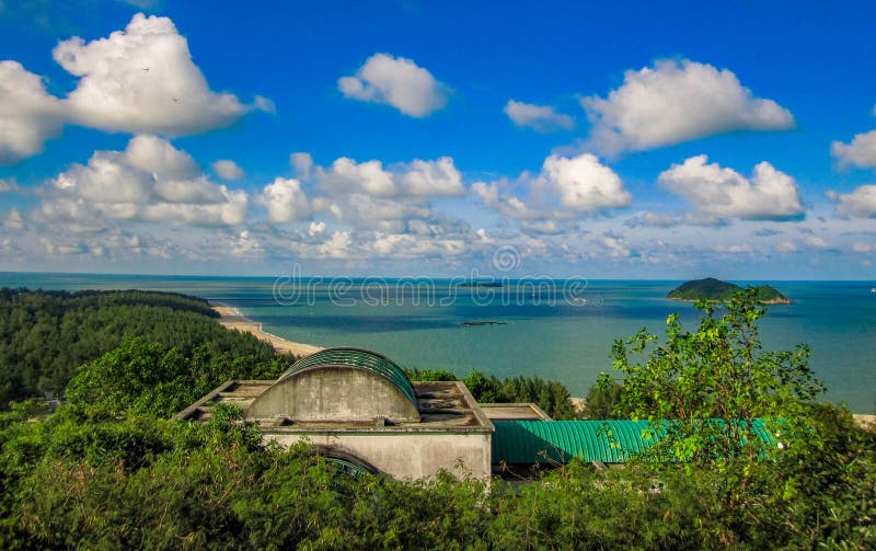 Samila Beach Seascape In Summer Season With Blue Sky Scattered Clouds ...