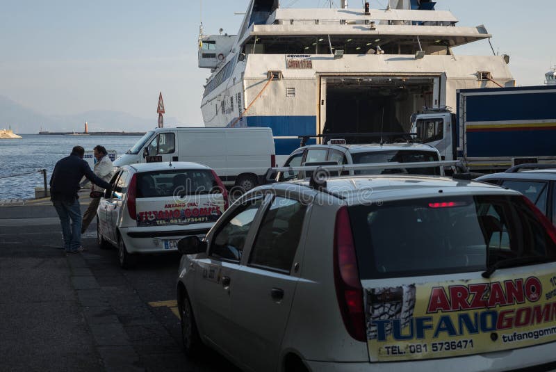 1,365 Samochodowy Prom zdjęć stockowych - bezpłatne i z licencją ...