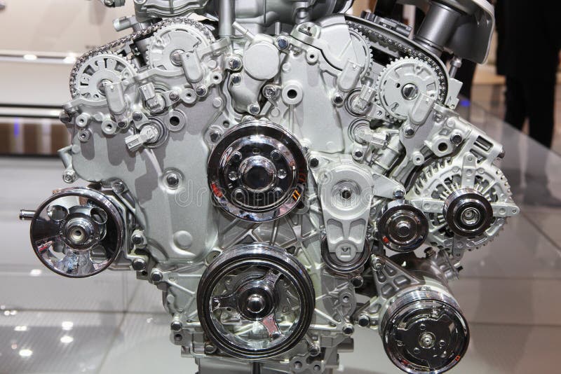 Samochodowy silnik zdjęcie stock. Obraz złożonej z zanieczyszczenie ...