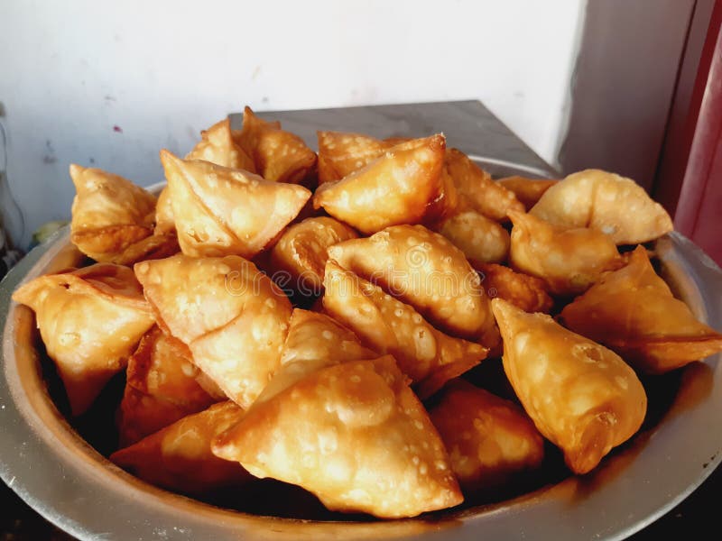 Samosa Nepali Delicious Snacks Stock Image - Image of nepali, delicious ...