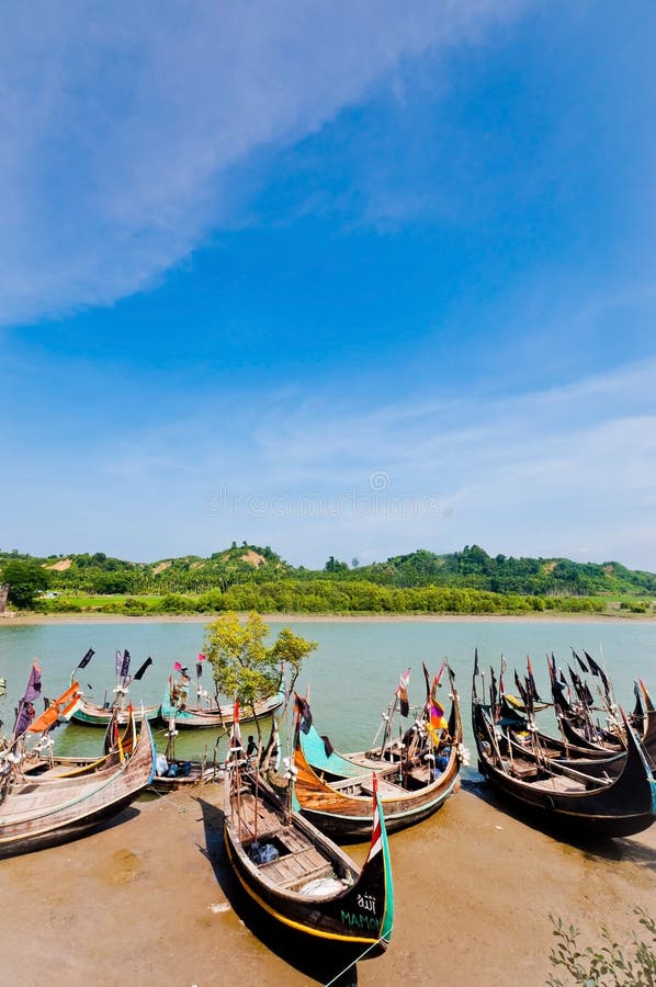 The Sampan Boats In Cox`s Bazar, Bangladesh Stock Image - Image of ...