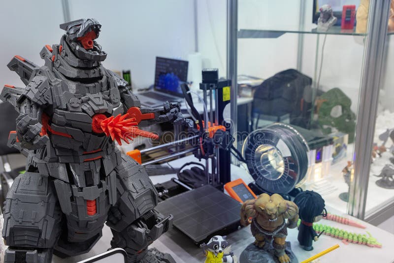 Samples of Products Made Using 3D Printing Technology in an Laboratory ...