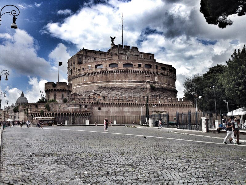 San Angelo Castle, Rome, Italy Editorial Image - Image of castle ...