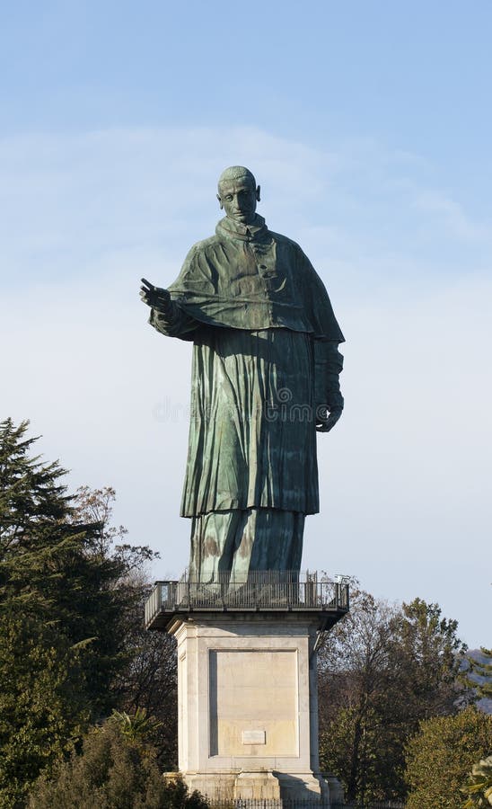 San Carlone stock photo. Image of bronze, arona, sculpture - 22617378