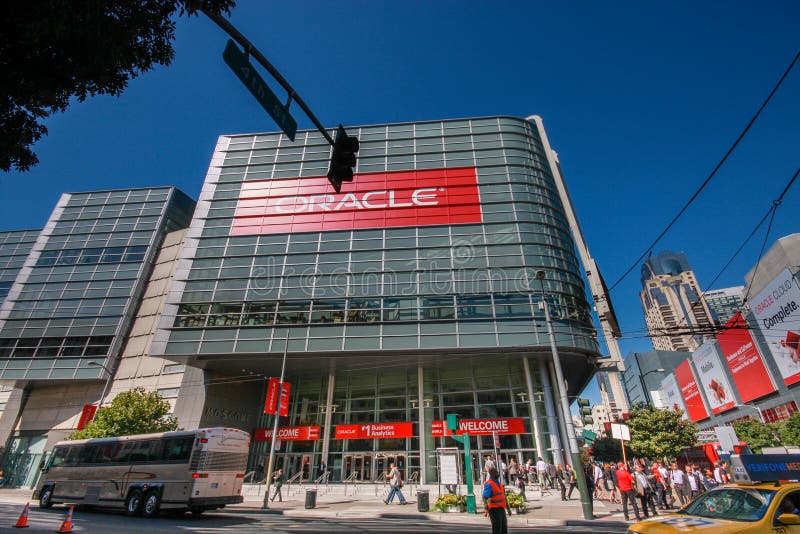 Attendees of Oracle OpenWorld Conference Go To Moscone Center West ... Attendees of Oracle OpenWorld Conference Go To Moscone Center West ...