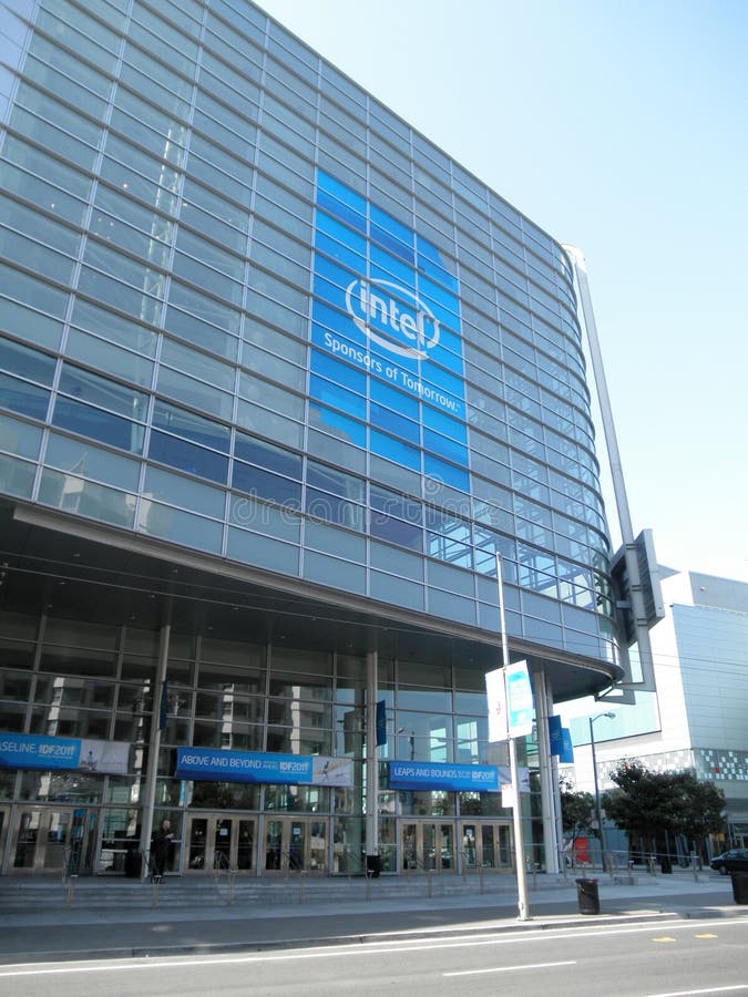 Intel Sign At Corporate Headquarters. Editorial Photography - Image of ...