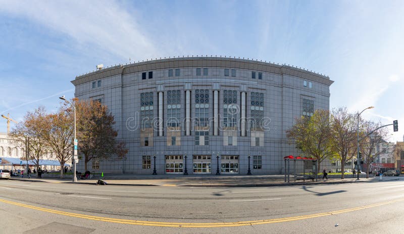 San Francisco Public Library Editorial Stock Image - Image of center ...
