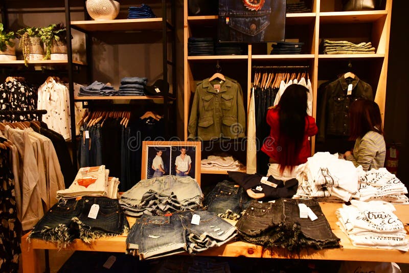 San Francisco, USA - July 13 2016 : Cloth Shop Editorial Photography ...