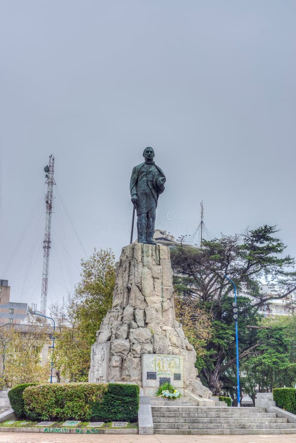 Monumento De San Martin En Mar Del Plata Argentina Foto de archivo ...