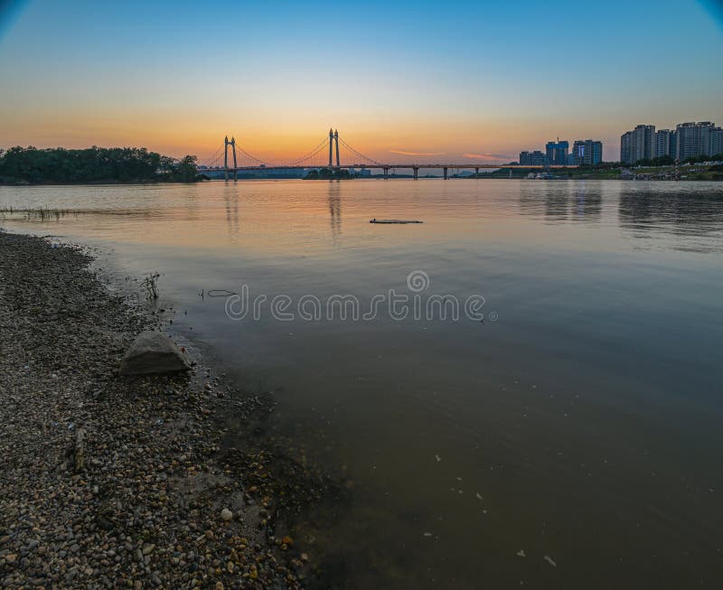 The Sanchaji Bridge on the Xiangjiang River in Changsha Editorial Stock ...