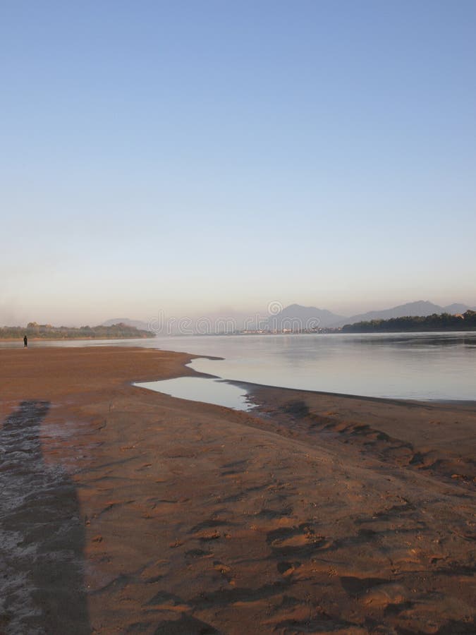 The Sand Bar in Mekong River Stock Image - Image of mountain, nature ...