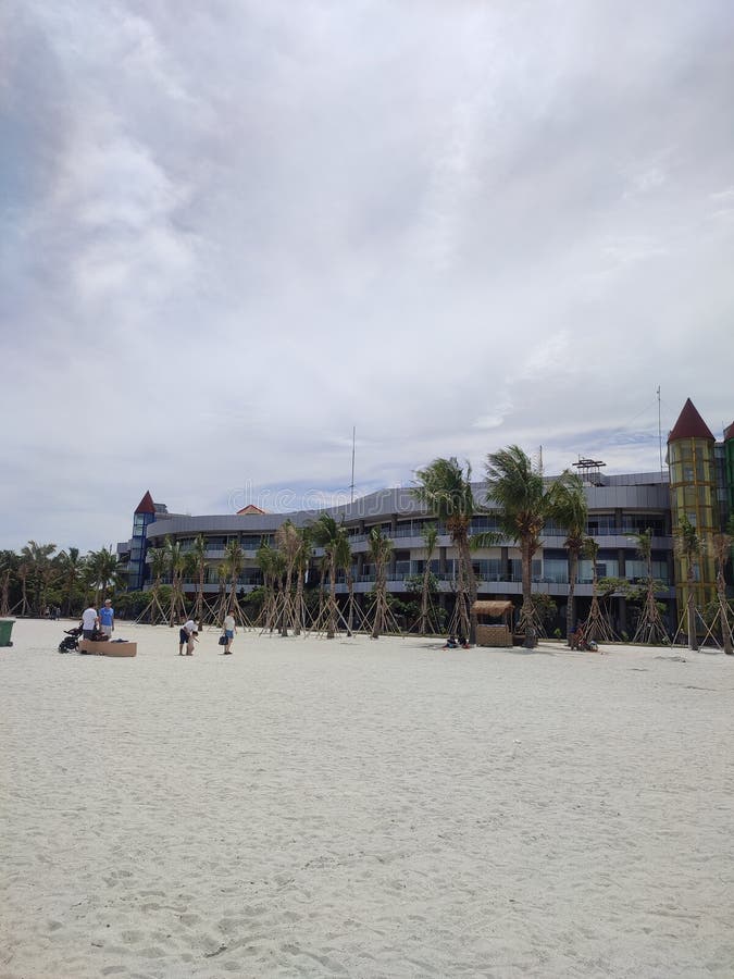 Sand Beach with Shining Sun with Family Editorial Stock Photo - Image ...