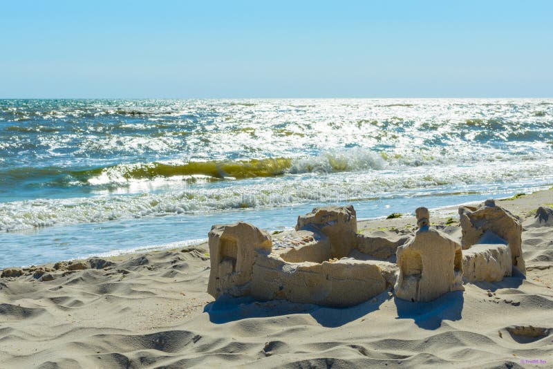 Sand castle stock image. Image of north, sand, horizon - 33487329