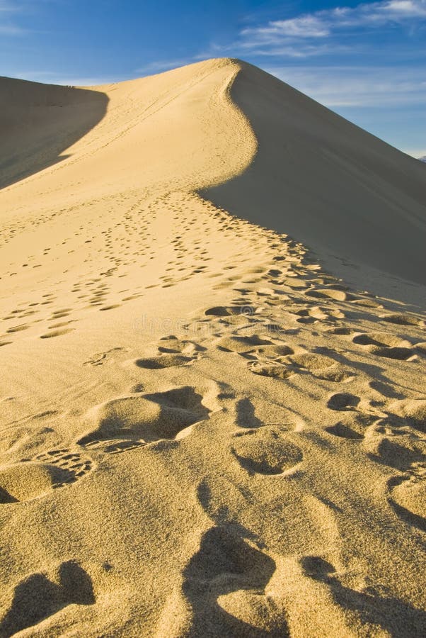 Sand Dunes Near Stovepipe Wells, Death Valley Stock Image - Image of ...