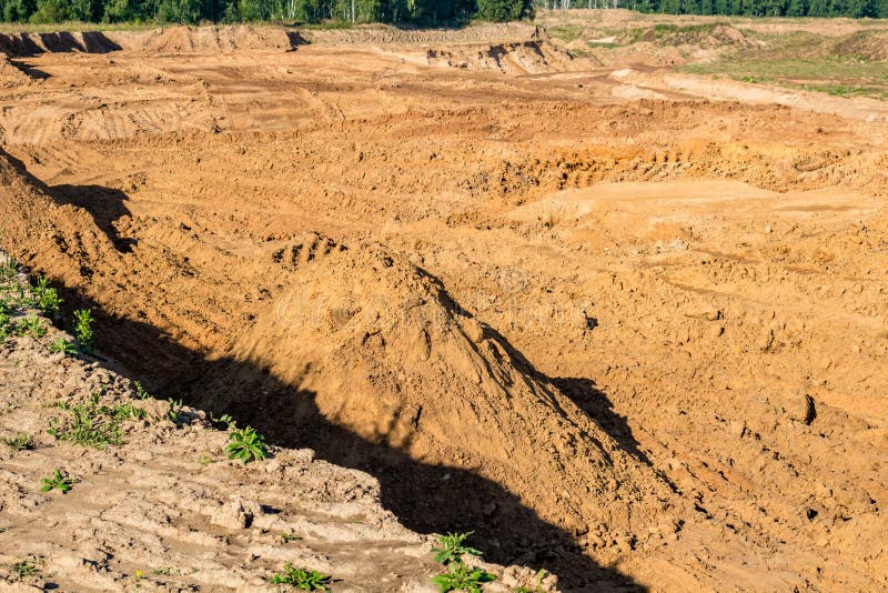 Sand quarry and mining stock image. Image of bulk, sabulous - 139902399