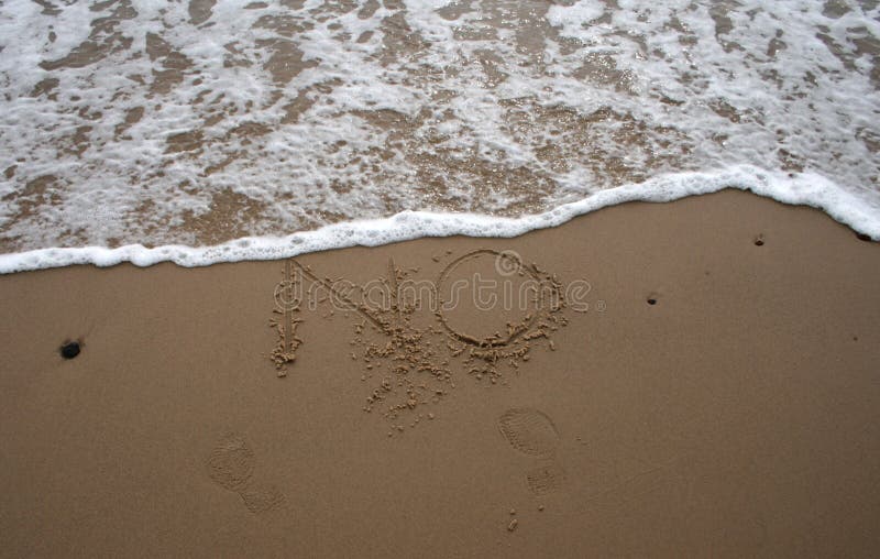 Sand writing - HEALTH stock image. Image of location, outdoor - 3176967