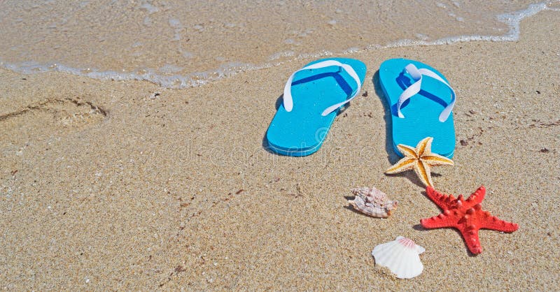 Flip flops on fence stock image. Image of cockel, summer - 19433915