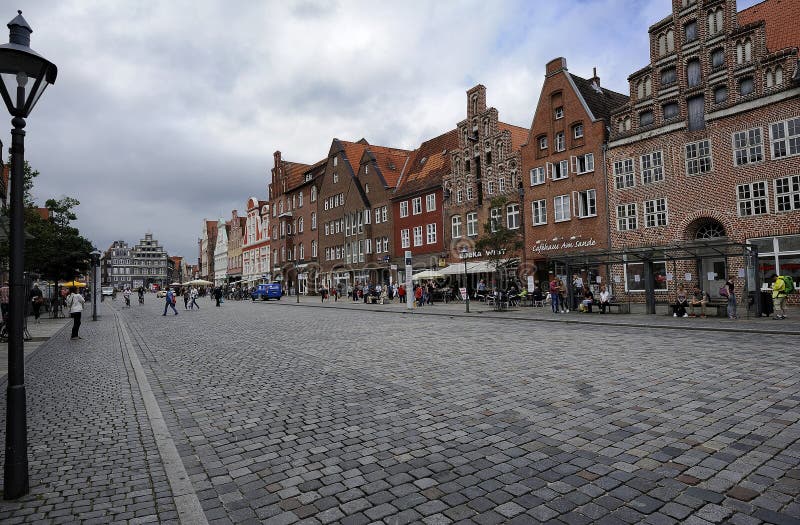Am Sande Square, Luneburg, Germany Editorial Stock Image - Image of ...