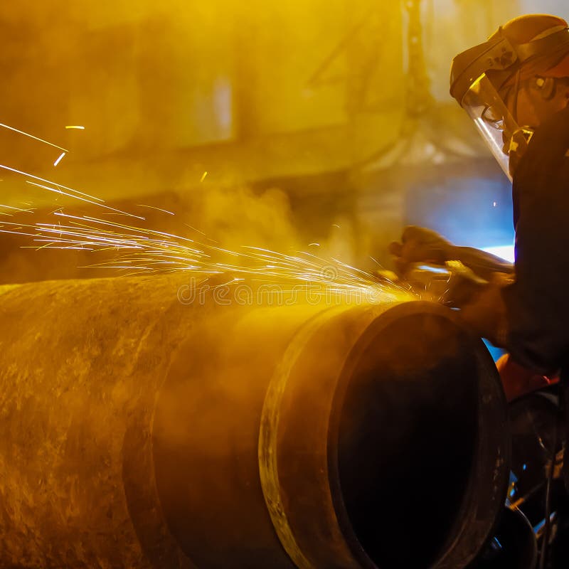 Sanding Pipeline Connection. Editorial Image - Image of plasma, pipe ...