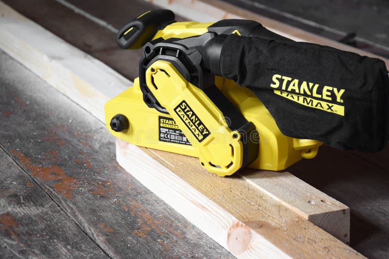Sanding Machine Yellow-black for Working with Wood from Stanley ...