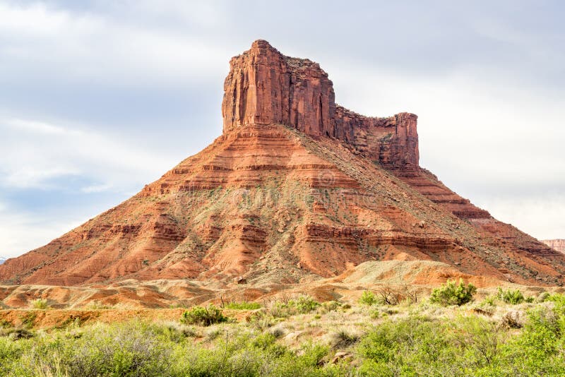 Sandstone butte in Utah stock image. Image of rock, valley - 118988133