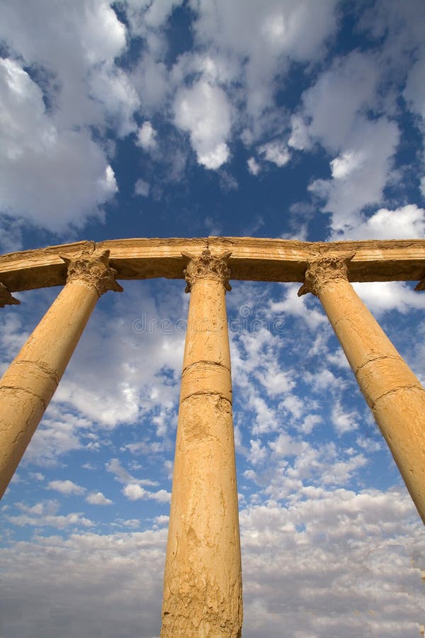 The Sandstone Columns of Palmyra Stock Image - Image of architecture ...